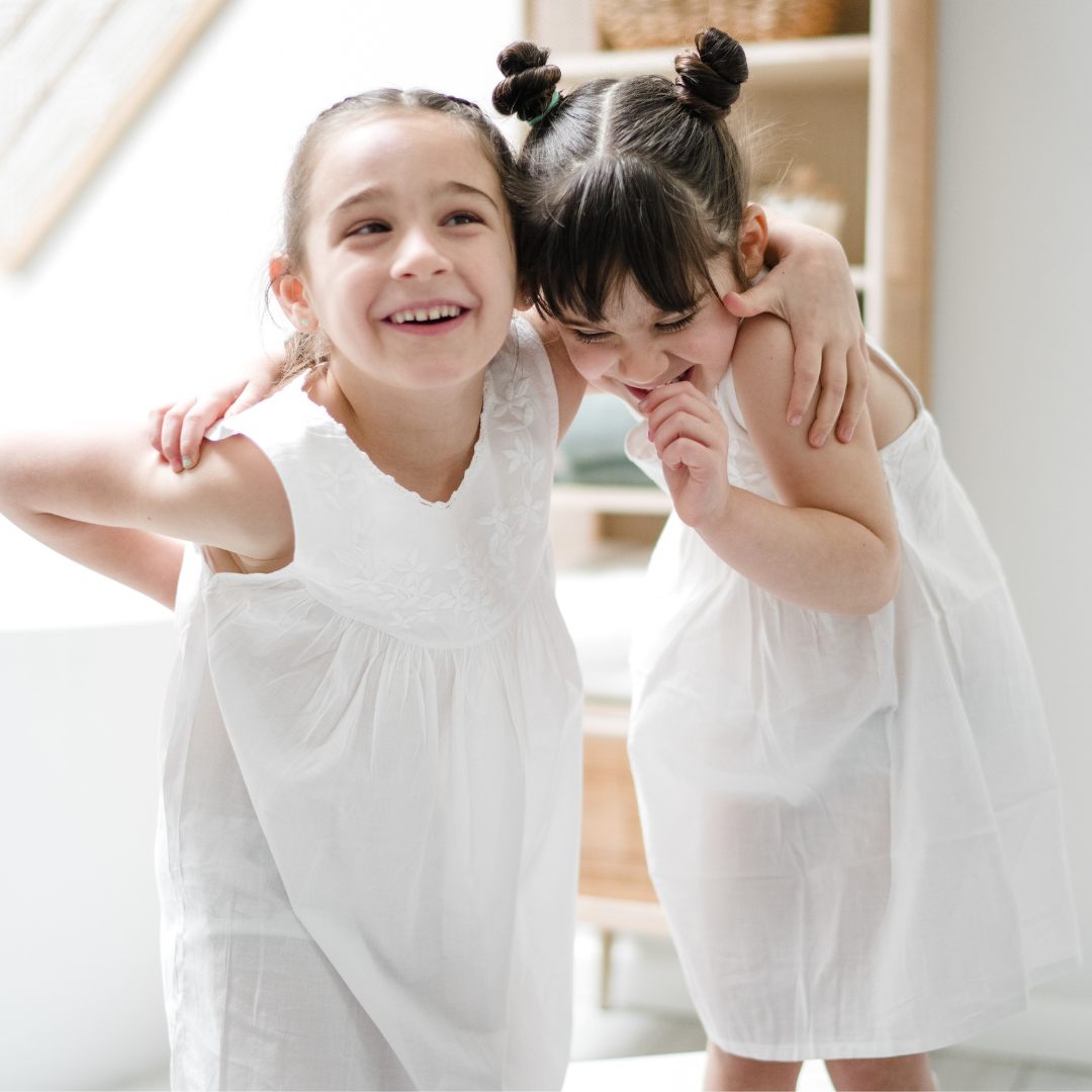 Little Girl Dress - White Garland – Papillon Marketplace Online